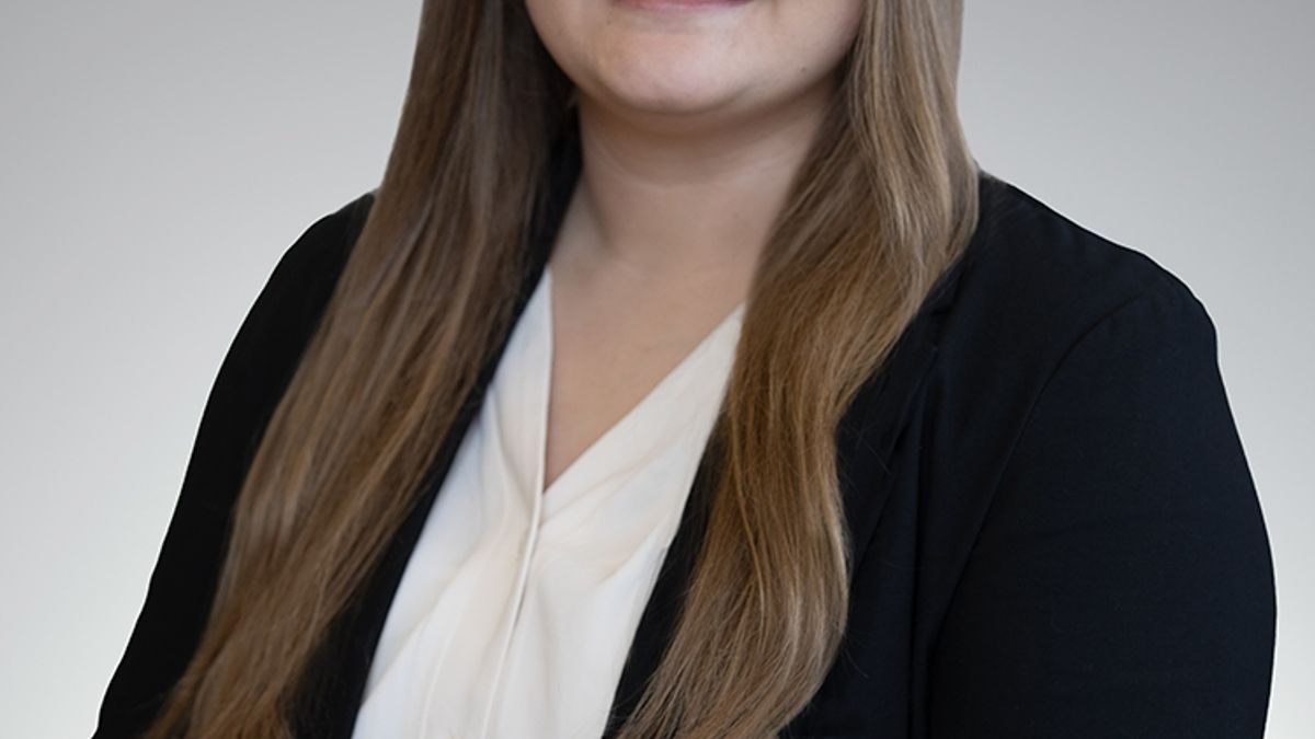 Autumn Axline, PA-C - South Bend Internal Medicine | The South Bend Clinic