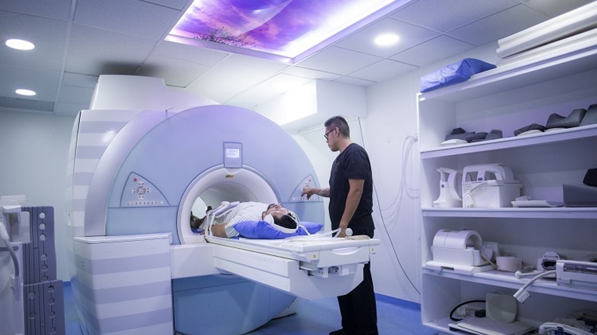 MRI Scan Guide: What to Expect, Types, Safety & Results | Duly Health ...